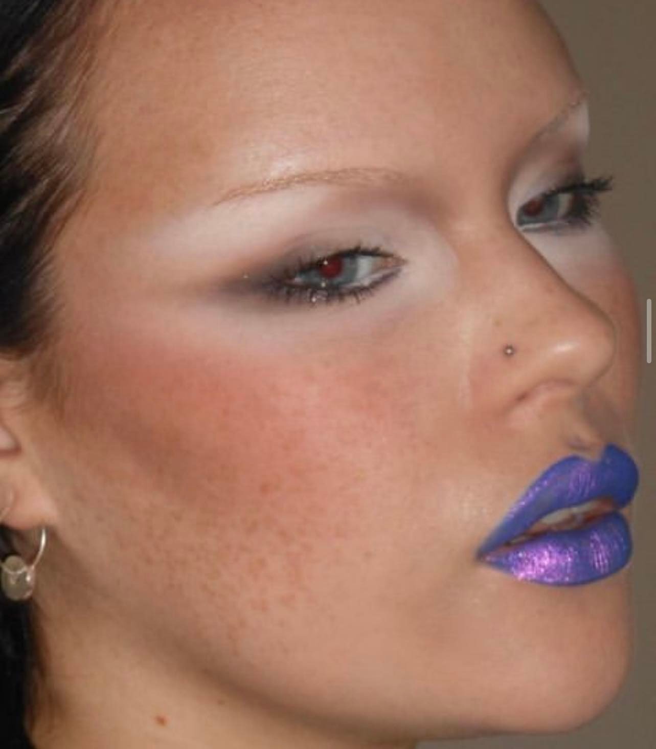 Euphoria Effect : 90’s Vibes, Graphic Lines and Gems A Plenty!